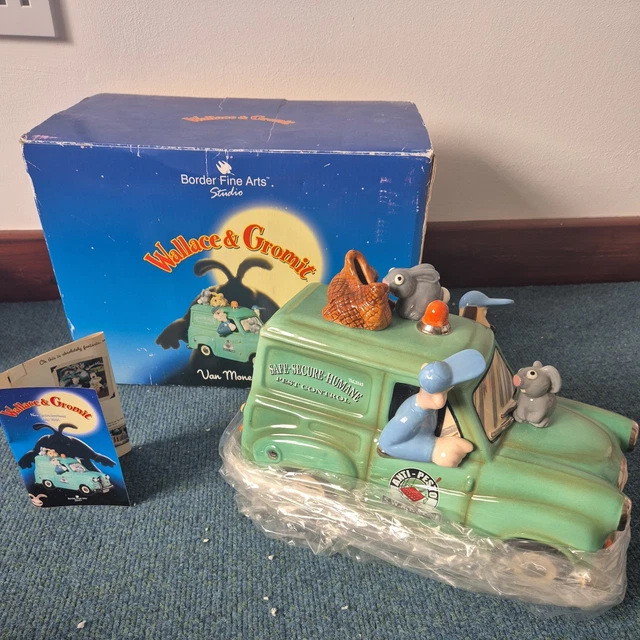 AARDMAN WALLACE AND Gromit Curse of the Were Rabbit Anti Pesto Van ...