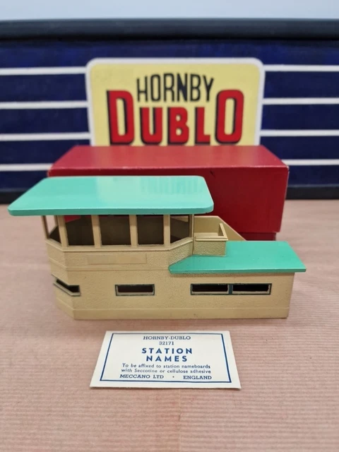 RARE HORNBY DUBLO Signal Cabin 5080 Green Roof Building Original Red ...