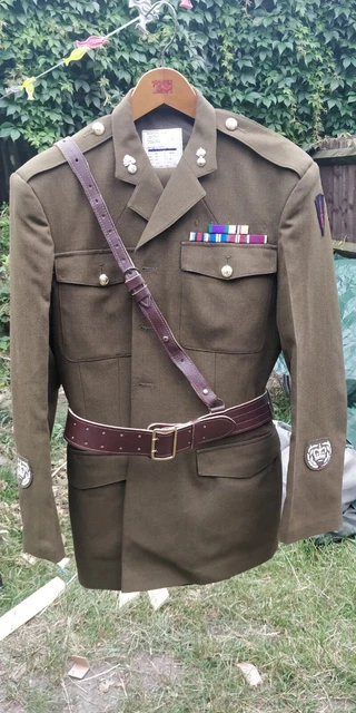 BRITISH ARMY OFFICERS Uniform. £120.00 - PicClick UK