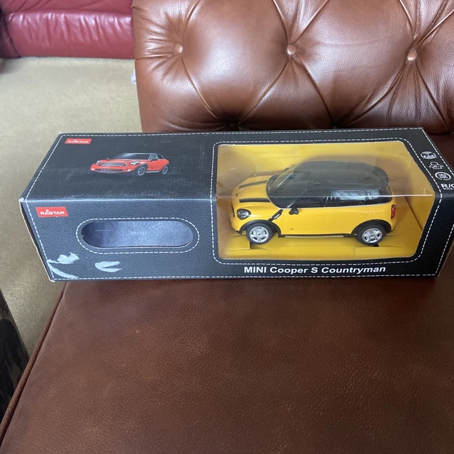 NEW STUNNING RASTAR Mini Cooper S Countryman Yellow RC Car, Remote ...