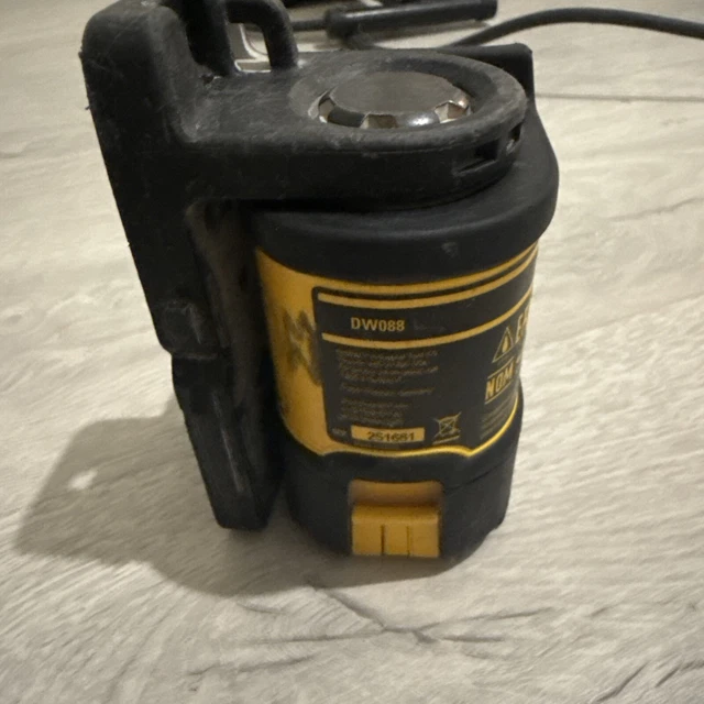 DEWALT DW088 RED Beam Self-Levelling Cross Line Laser Tool £40.00 ...