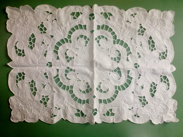 DENTELLE ANCIENNE APPLICATION NAPPERON 46x35 Broderie Guimpe MERCERIE ...