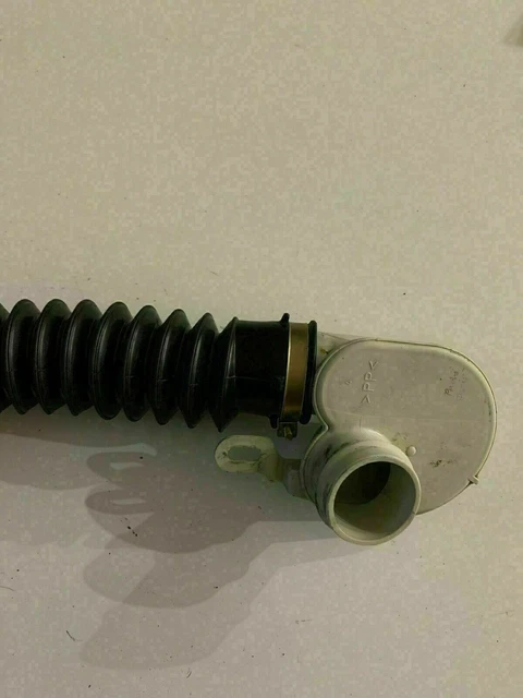 MIELE NOVOTRONIC W828 washing machine -hose connector (RC28).. EUR 28 ...