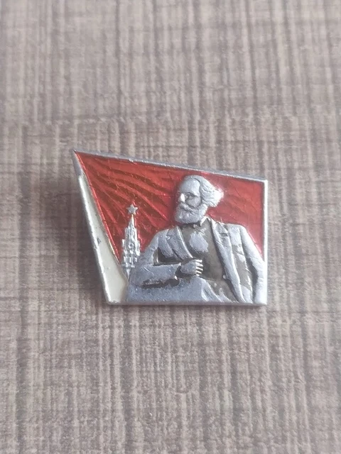 VINTAGE SOVIET BADGE Pin Karl Marx Communism Propaganda USSR £7.87 ...