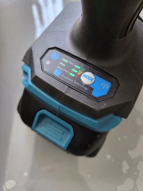 JUSFIT BRUSHLESS IMPACT Wrench Driver with Li-Ion 20V 3000mAh Battery £ ...