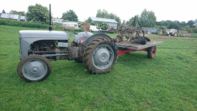 MASSEY / FERGUSON fergie t20 te20 petrol tvo tractor 1951 £2,200.00 ...