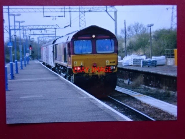 PHOTO BR Class 66 Diesel Loco No 66119 £1.90 - PicClick UK