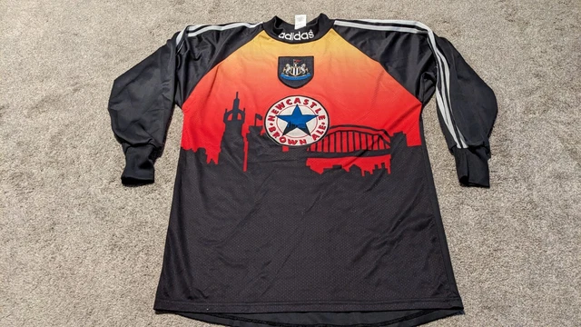 NEWCASTLE UNITED ORIGINAL 96/97 GK kit Srnicek 1 £145.00 - PicClick UK