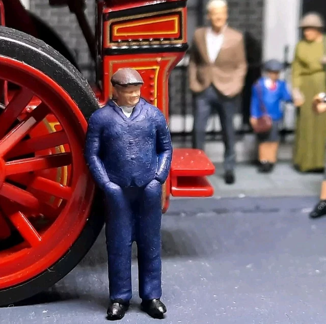 OO GAUGE FRED Dibnah Figure Hand Painted Bbc Steeplejack Traction ...