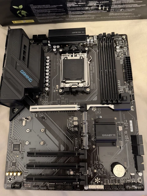 GIGABYTE B850 GAMING WIFI6 Amd Am5 Socket Motherboard Atx 4X Ddr5 Slots 3X M.2 S £109.90 ...