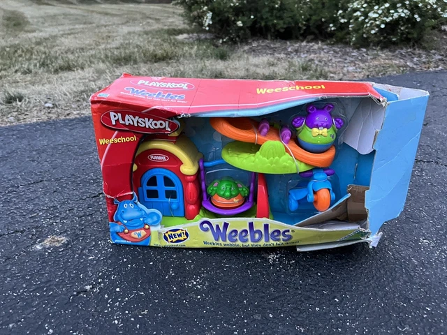 PLAYSKOOL WEEBLES WEEBLE Wobble SCHOOL HOUSE SWING 2003 parc aire de ...
