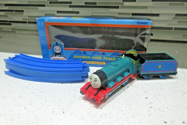 THOMAS &FRIENDS TOMY Trackmaster Motorized GORDON Battery Operated ...