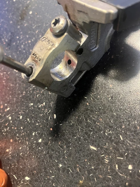 BMW B38 B48 B58 Camshaft Bearing Eccentric Shaft Bearing Tray 7624071 ...