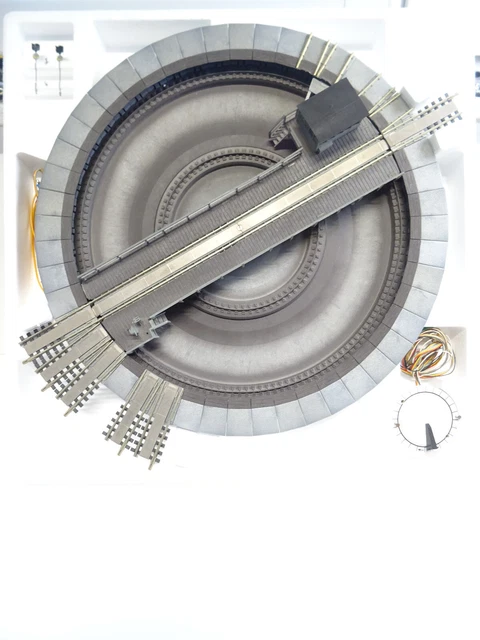 FLEISCHMANN H0 6652 Supermodell Drehscheibe für 2- und 3 Leiter in OVP ...