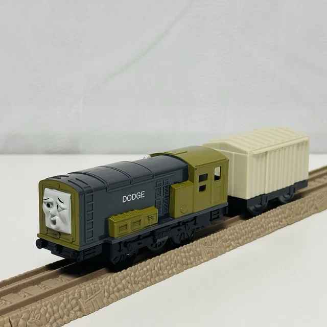 THOMAS & FRIENDS - TOMY/ TRACKMASTER - DODGE & CARGO VAN HIT TOYS ...