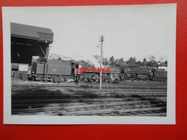 PHOTO BR Standard Class 5 Loco 73043 At Basingstoke Sheds 1967 £1.85 ...