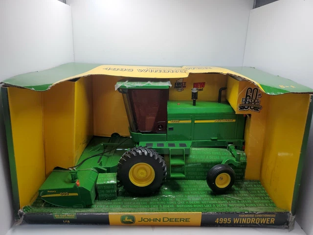 JOHN DEERE 4995 Windrower / Swather / Tondeuse autopropulsée échelle 1/ ...