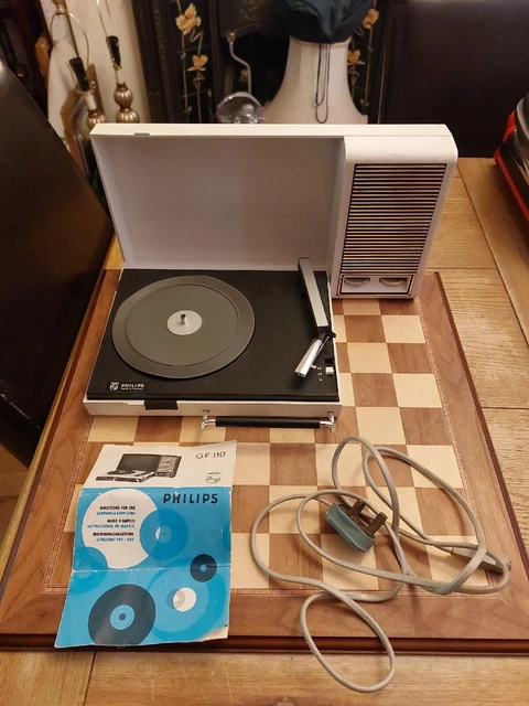 VINTAGE 1960S PHILIPS GF-110 Portable 3-Speed Record Player ...