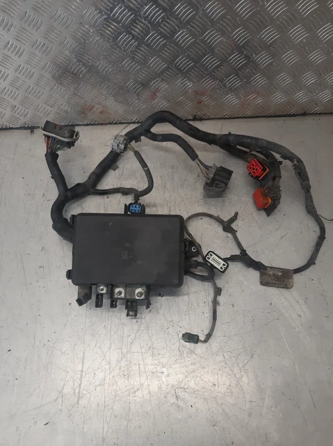 FORD TRANSIT FUSE Box Engine Bay With Wiring 2016 2.2 Diesel Mk8 ...
