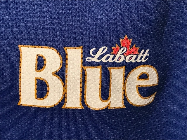VINTAGE OUT OF the LABATT BLUE Beer Advertising T Shirt Baseball Jersey ...