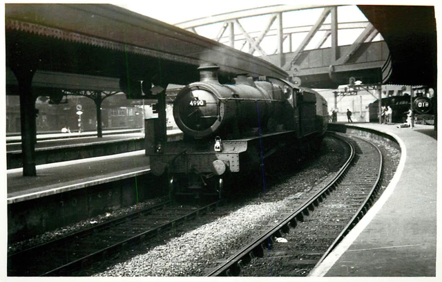 PHOTOGRAPH GWR 4990 Clifton Hall Steam Locomotive Swindon Works 6x4 £9. ...