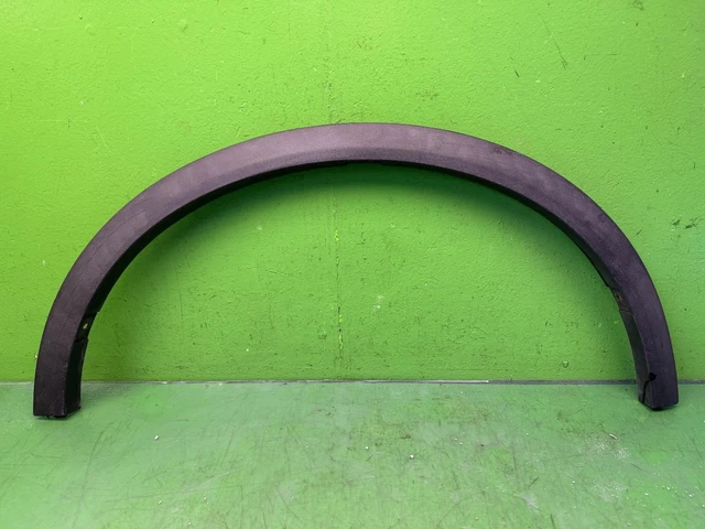 SAIC E-DELIVER 3 Base SL EV MAXUS Wheel arch moulding Right Rear 2021 £ ...