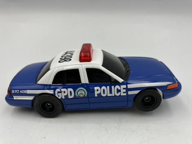 SCALEXTRIC MICRO 1:64 Scale GPD Police car with working red emergency ...