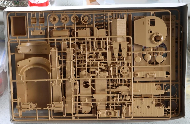 BERGTIGER SD.KFZ 185 Tiger Support Vehicle 1/35th scale by Italeri £21. ...