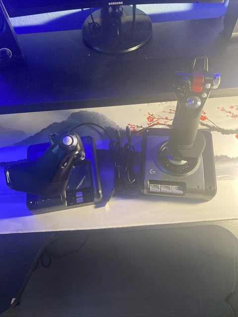 LOGITECH SAITEK X52 Pro Flight USB Flugsimulator-Joystick für PC ...