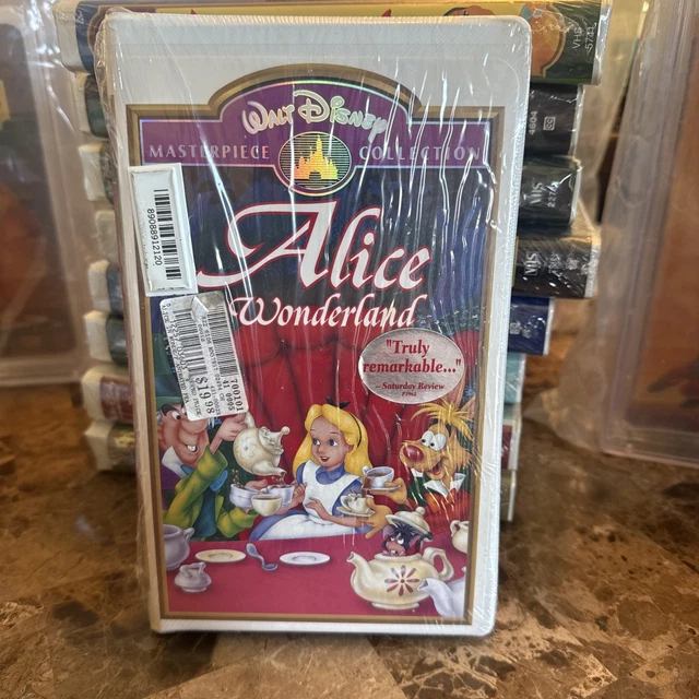 DISNEY ALICE AND Wonderland Sealed Cgc Ready Rare Must Have RARE 🔥 £3. ...