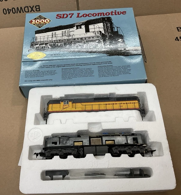 PROTO 2000 HO Scale Diesel Locomotive Sd7 Union Pacific Dcc Ready Nice ...
