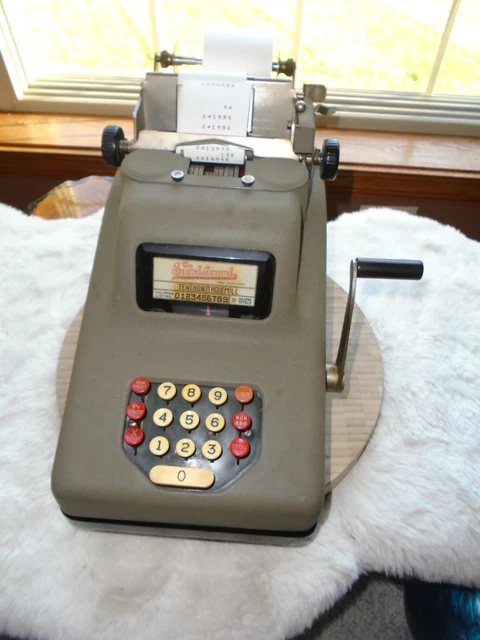 ANTIQUE UNDERWOOD SUNDSTRAND Speed Adding Machine Office Decor Display ...