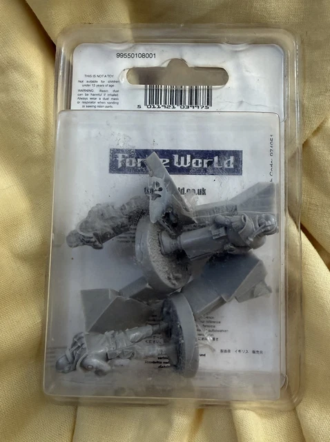 TITAN CREW TANK On Foot Warhammer 40,000 40K Forge World £78.70 ...