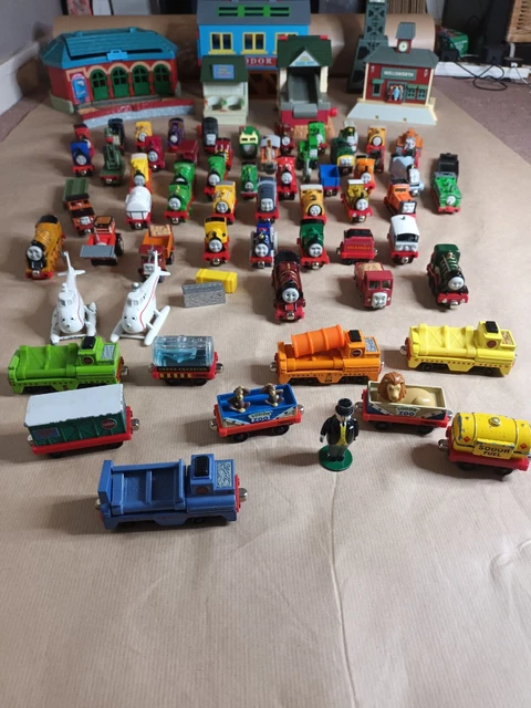 THOMAS THE TANK engine ertl plus buildings huge job lot. £40.00 ...
