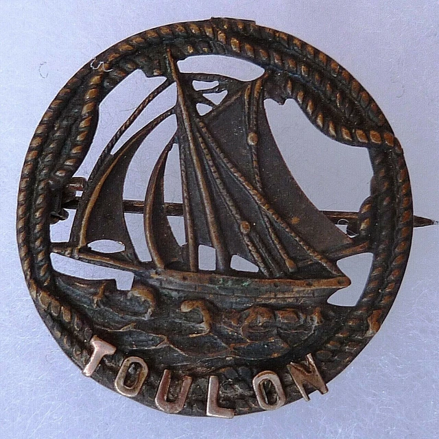 INSIGNE BADGE CIRCA 1914-1918 TOULON Marine Bateau ORIGINAL métal 26 mm EUR 29,99 - PicClick FR