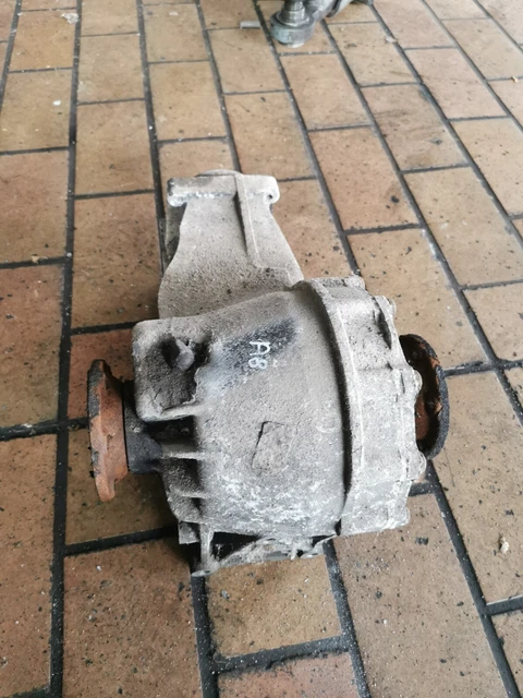 ORIGINAL AUDI A8 4D D2 4.2 V8 Quattro rear axle differential ...