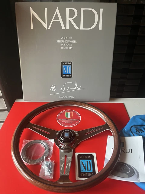 VOLANTE NARDI LEGNO 36 Cm EUR 550,00 - PicClick IT