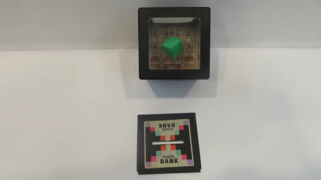 VINTAGE DISAPPEARING MAGIC Coin Bank (Green Floating Cube) "VERY FUN" £ ...