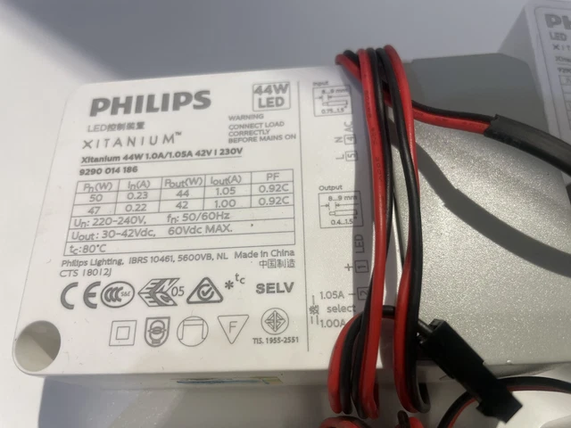 PHILIPS XITANIUM 44W-0.9/1.05A driver led 42v EUR 1,16 - PicClick IT