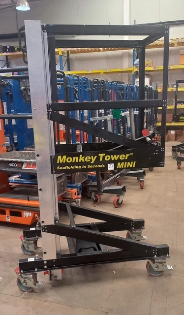 MONKEY TOWER / Desk Surfer Desksurfer Access Platform Podium Scaffold ...