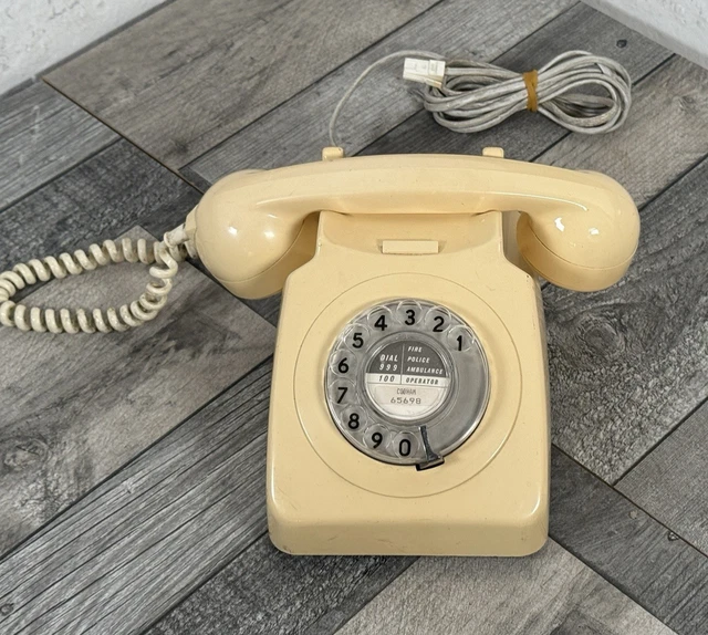 BT ROTARY DIAL Ivory Vintage Phones UNTESTED Original Complete Prop DFM ...