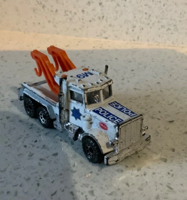 MATCHBOX PETERBILT POLICE M9 Recovery Truck S.f.p.d 1981 White Blue ...