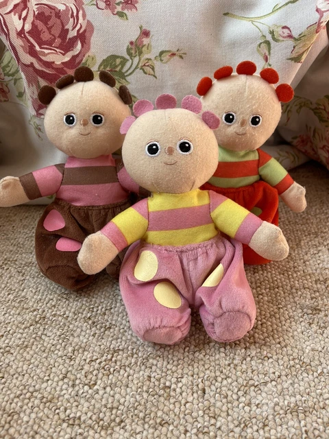 IN THE NIGHT Garden Tombliboos Hasbro Eee Unn Ooo 2006 £0.99 - PicClick UK