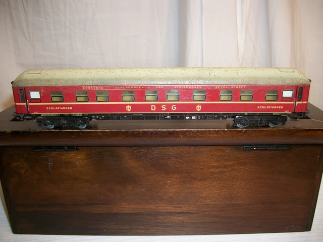 VINTAGE MARKLIN HO 4064 Tin DSG Sleeper Car Schlafwagen Passenger, Red ...