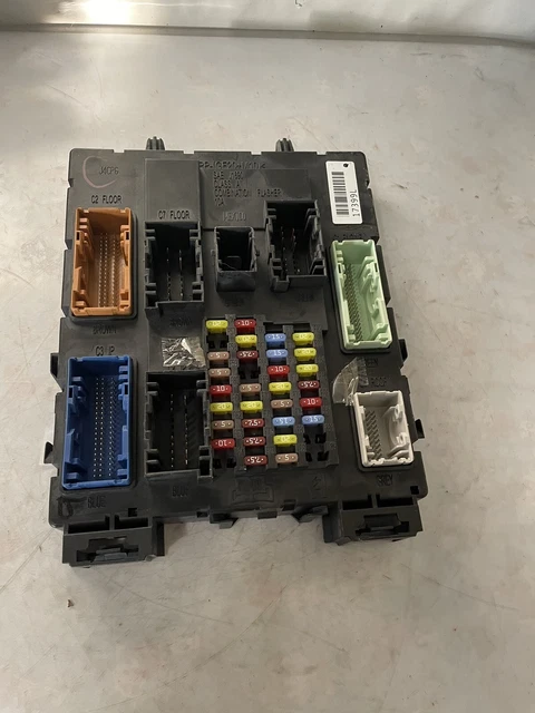 2018 FORD ESCAPE Body Control Module BCM Fuse Box GV6T-14A073-JH OEM ...
