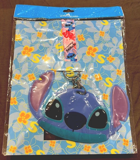 LILO AND STITCH Disneyland HongKong ID Card Name Tag Holder Lanyard Key ...
