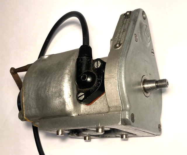 VINTAGE BSA GOLD Star B32 B34 Dated 1957 Lucas M01L Magneto Blue Spark ...