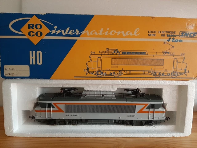 LOCOMOTIVE ÉLECTRIQUE 1500V type BB 7201 SNCF, Roco HO référence 04199 ...
