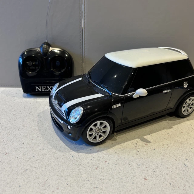 MINI COOPER S Remote Control Car Tested Working Reqs Batteries 6AA & 1 ...