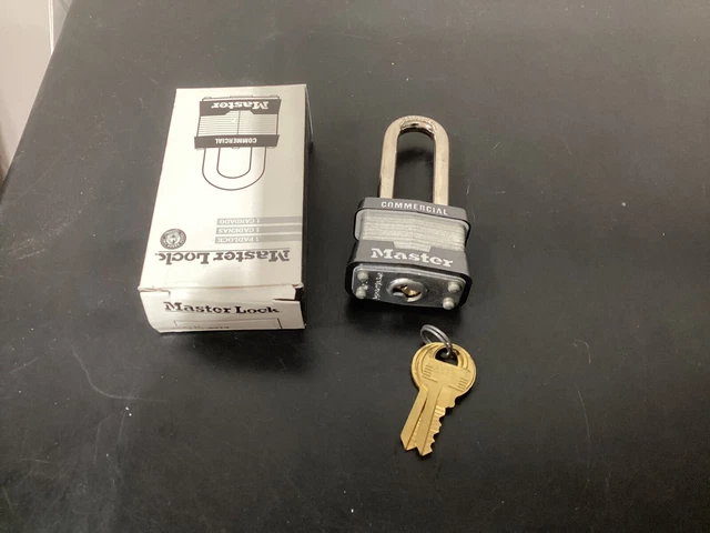 MASTER LOCK (KEY#3373) Laminated Padlock 1 9/16” Wide 2” Shackle Length ...